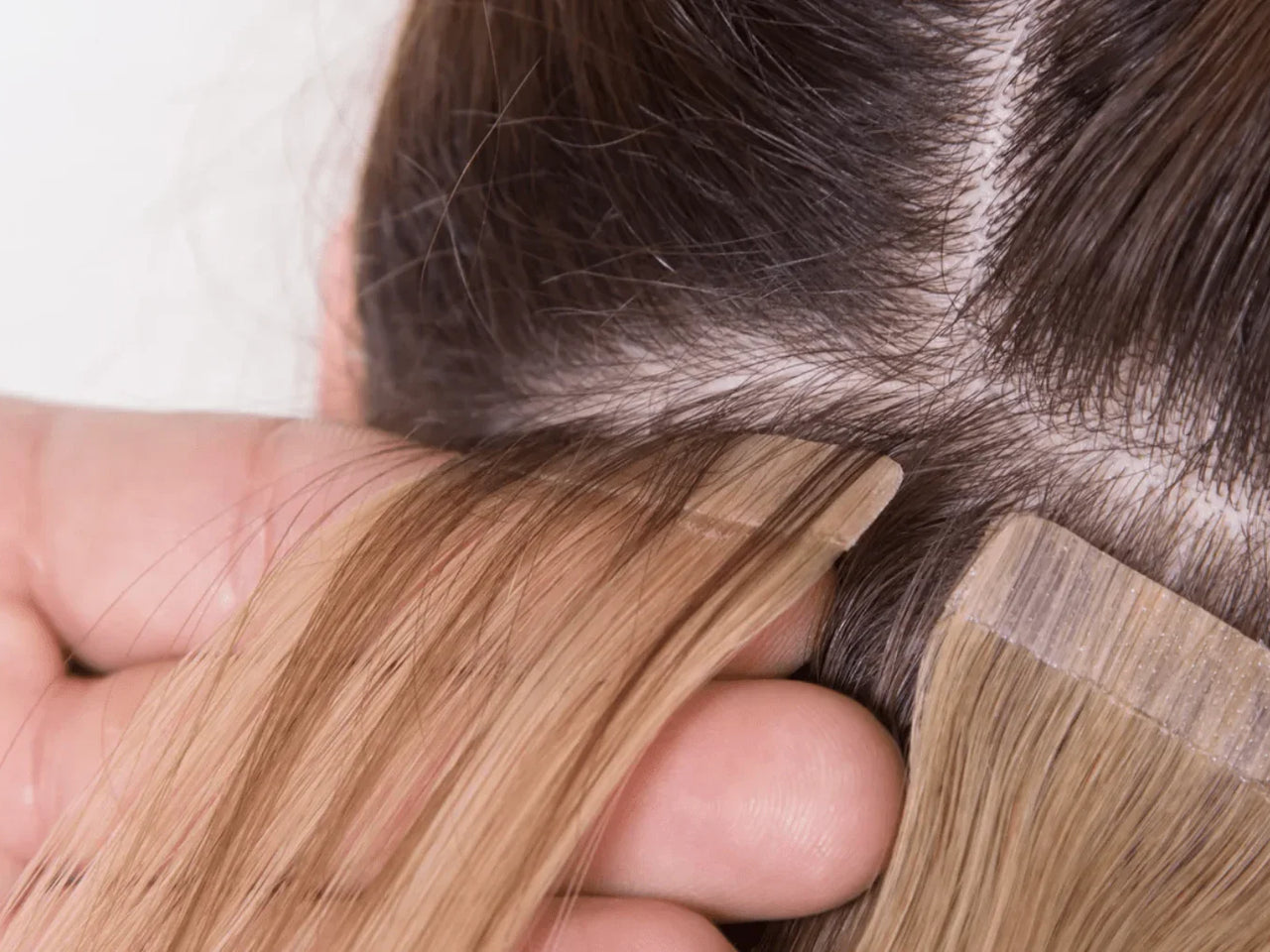 How to Safely Remove Tape-In Extensions: A Professional’s Guide